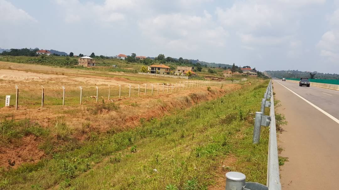 Preliminary Assessment of Kampala-Entebbe Expressway and Kampala-Mpigi ...